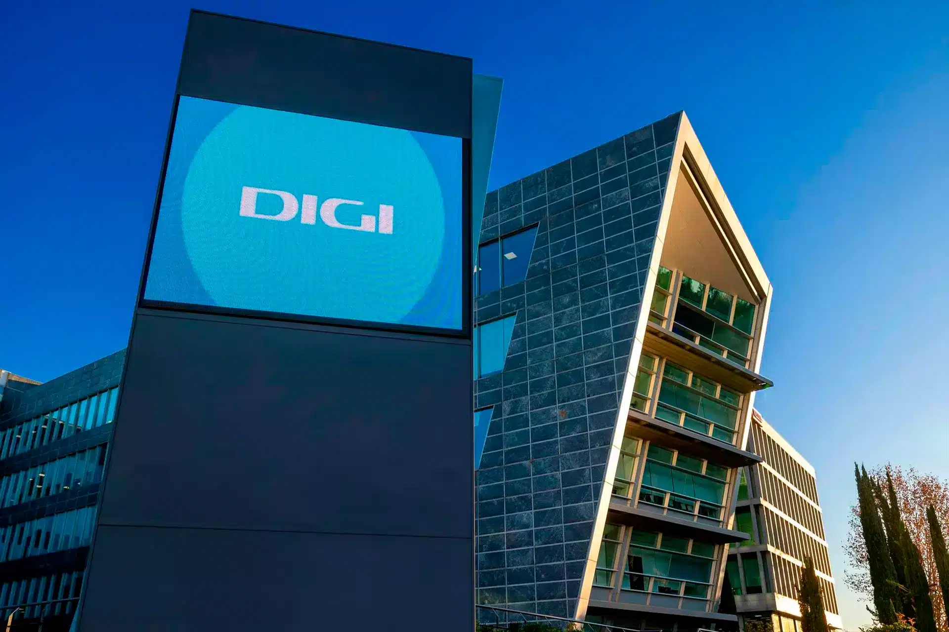 DIGI, Gigantul Telecom Românesc, Sub Asediu Sindical în Spania!